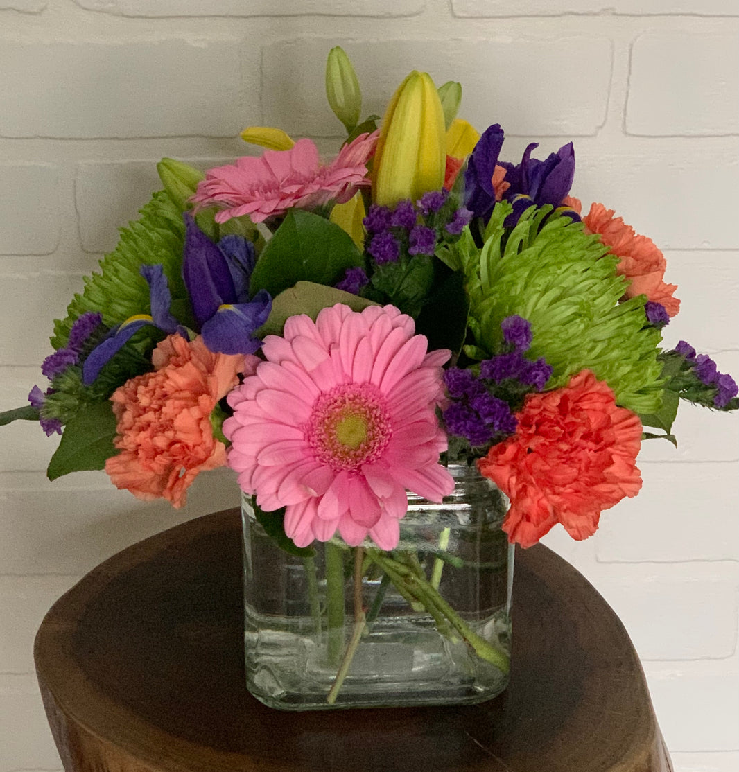 Windsor Florist | Same Day Flower Delivery by Janette Florists Inc